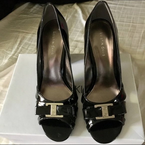 Kristin Davis | Shoes | Elegant Black Heels | Poshmark